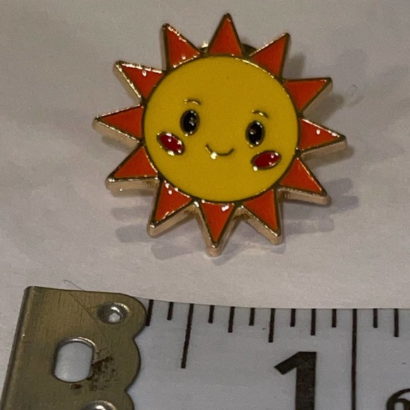 Cute4less2012 | Jewelry | Sun Pin Brooch | Poshmark